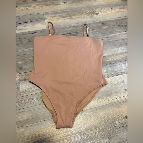 SKIMS | Swim | Skims Kim Kardashian One Piece Bathing Suit 3x New With ...